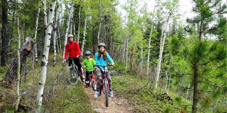 2020's Top-Voted Outdoor Activities for Families - Plus Mega Idea List ...
