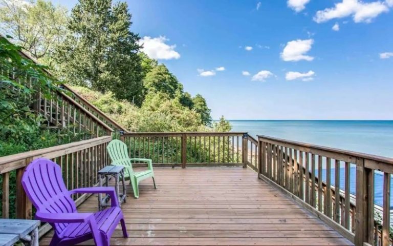15+ Michigan Beach Rentals that are Available Summer 2021 if you Move ...