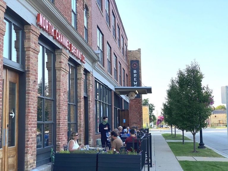 Complete Guide to Manistee MI: 26 Best Things to Do for the Most Unforgettable Trip - grkids.com