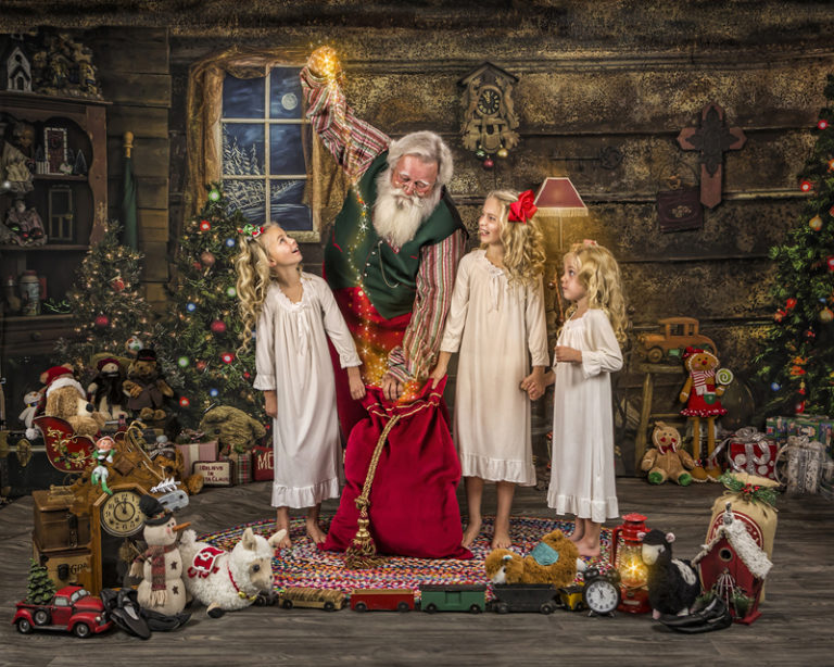 Santa Storybook Photo Experience - Now Booking 2021 - grkids.com