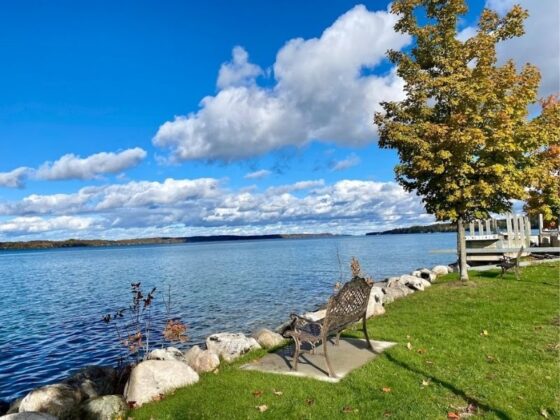 Torch Lake Michigan: Sand Bars, Snack Boats & Unmatched Fun Days ...