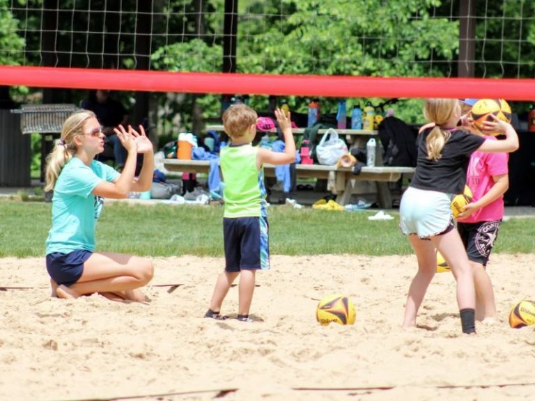 Volleyball Clubs, Teams & Camps for Kids Near Grand Rapids - grkids.com