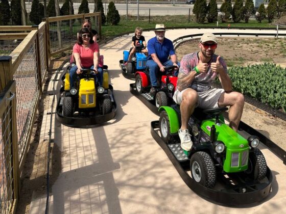 Nelis’ Dutch Village 2025: For Amazing Fun, Ride the Ferris Wheel, Pet ...