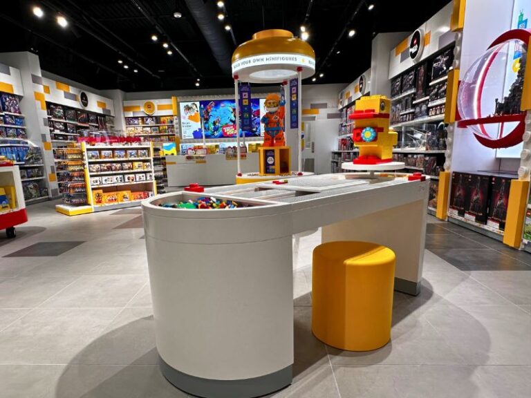 New Grand Rapids LEGO Store is Open at Woodland Mall! - grkids.com